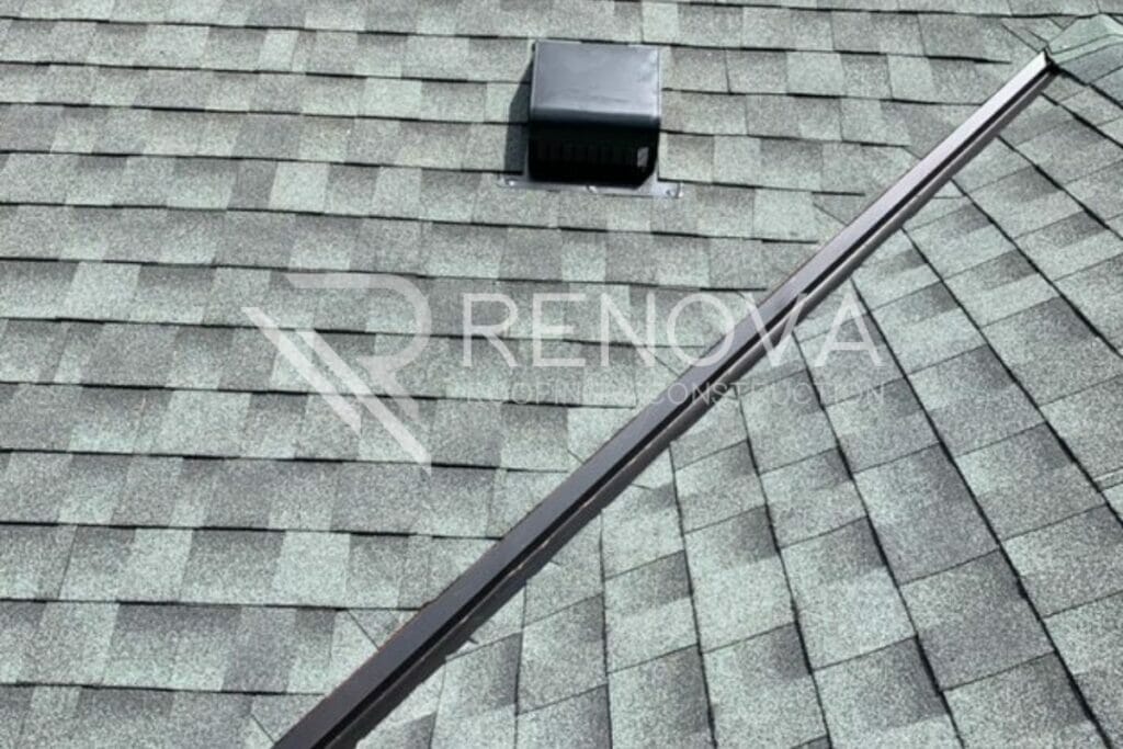 7 Typеs Of Mеtal Roof Flashing & The Best For Your Roof